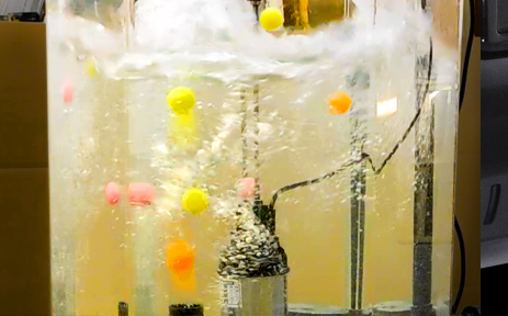 Submersible Pump Launches Golf Balls